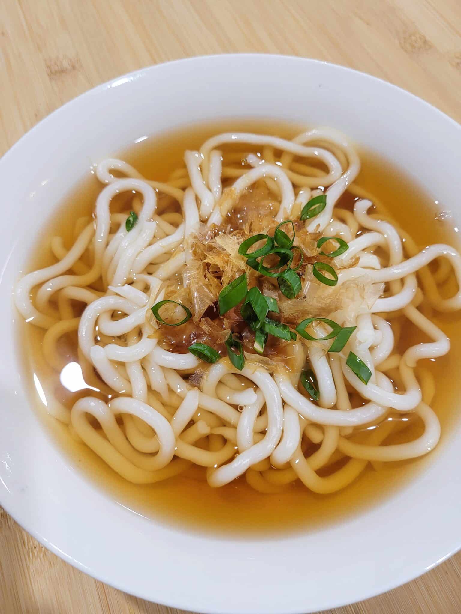 Dashi Recipe (Make it from scratch!) - therumblytummy.com